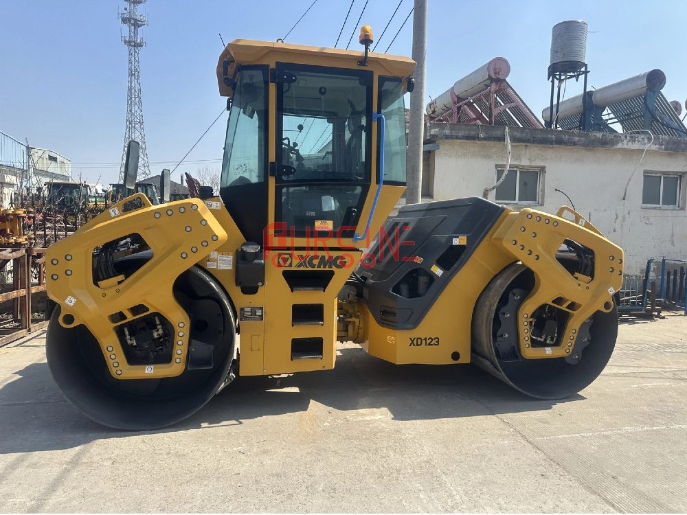 XCMG XD123 Double Drum 12 Ton Vibratory Road Roller - Tourfine the Best ...
